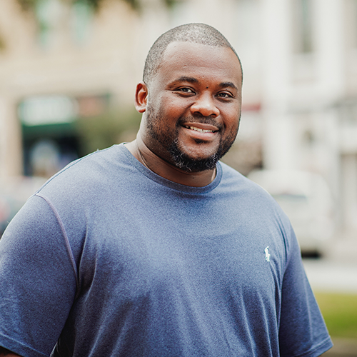 Demarcus Daniel, Author at Read V3