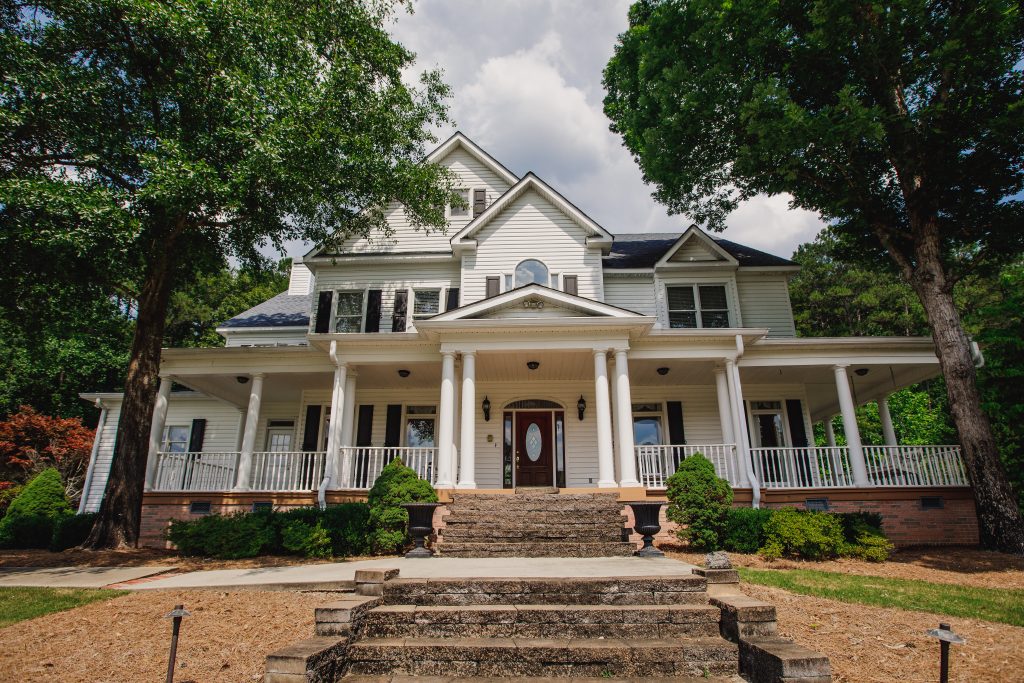 Taylor Estate: A Breathtaking Wedding Venue. - Read V3