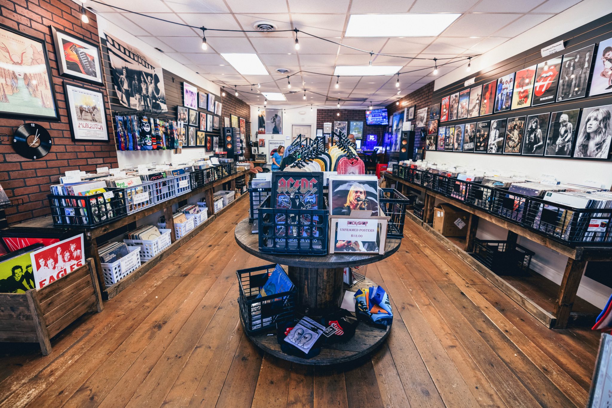 RocknShop: The Vinyl Revival - Read V3